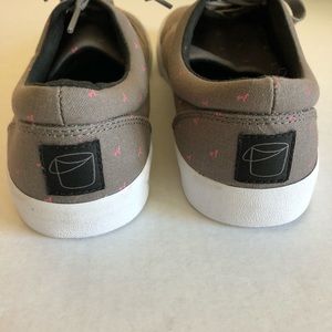 Bucket Feet | Shoes | Bucketfeet Unicorn Origami Casual Shoe | Poshmark